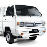 This Is Super Duper 100% Important. Mitusbishi L300, or Hyundai H100 ...